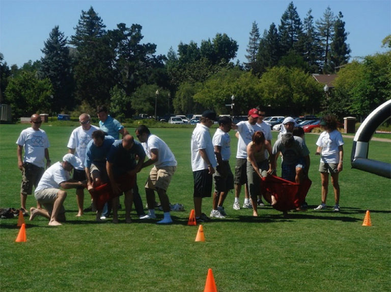How to Organize a Successful Team Building Company Picnic